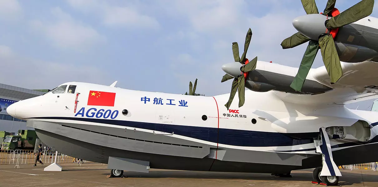 La Chine testera le plus gros avion amphibie