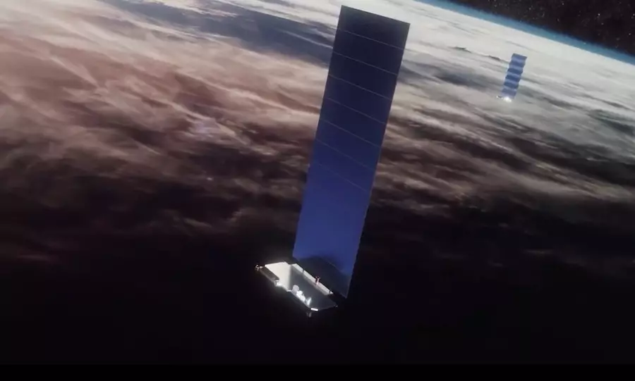 SpaceX dia mandefa zanabolana Starlink 60 bebe kokoa ao anaty orbit hamoronana tambajotra internet