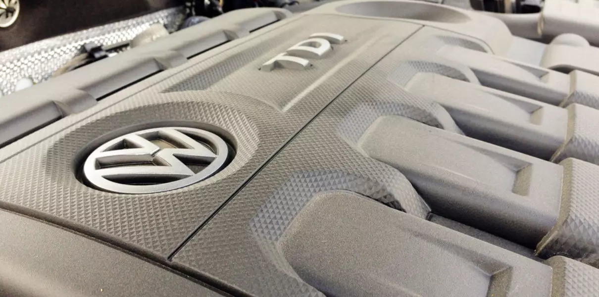 Pejabat berwenang Jerman ngukum denda Volkswagen nganti milyar dolar liwat Dieselgate