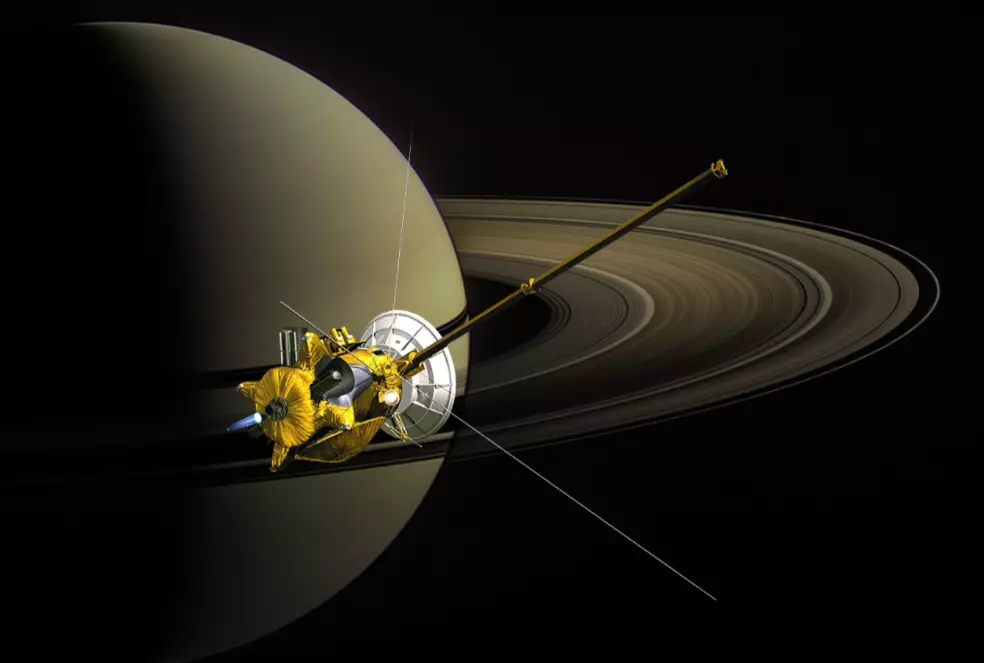 Saturn's moon Titan yayi kama da Duniya. Wane shiri dan Adam yake da shi? 41662_3