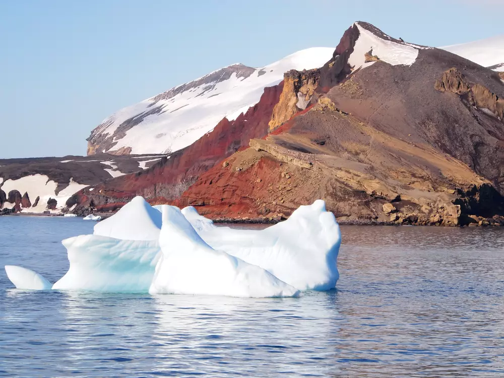 Sinira ng temperatura ng Antarctica ang bagong tala - 18.3 ° C