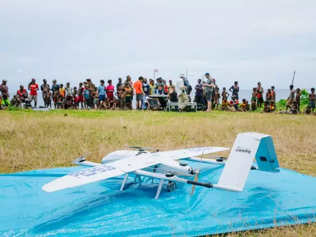 Drone yigishije guhanura ibirunga