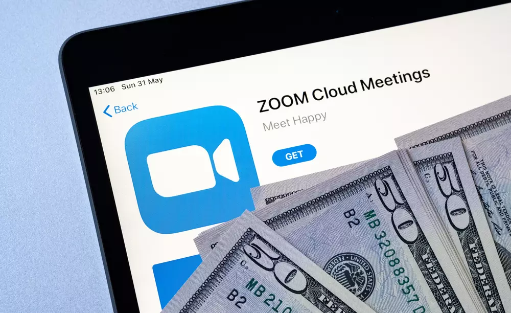 التشفير من طرف إلى طرف ومحاولة Zoom الجديدة لكسب المال. الشيء الرئيسي في التحديث