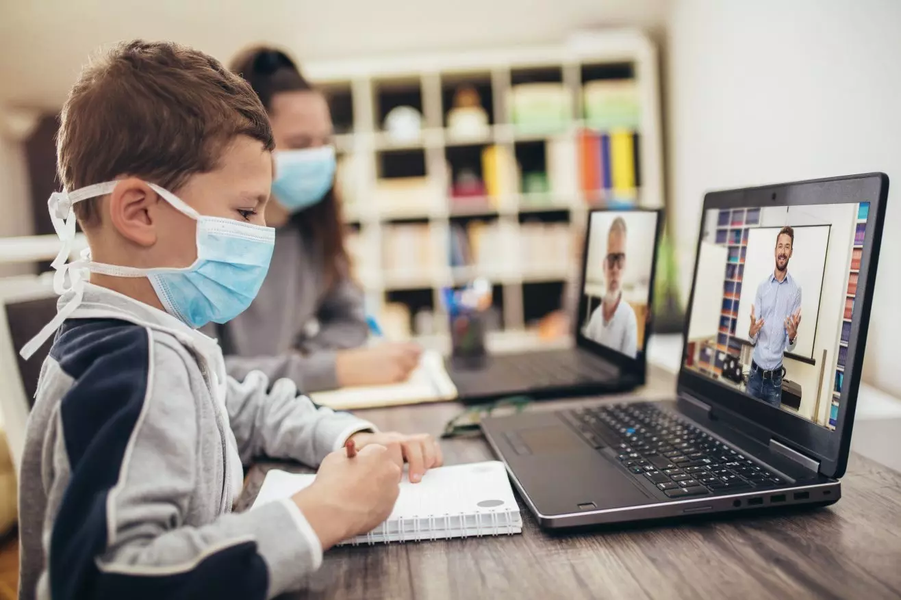 EdTech dopo il coronavirus: aule virtuali, formazione VR e piattaforme P2P