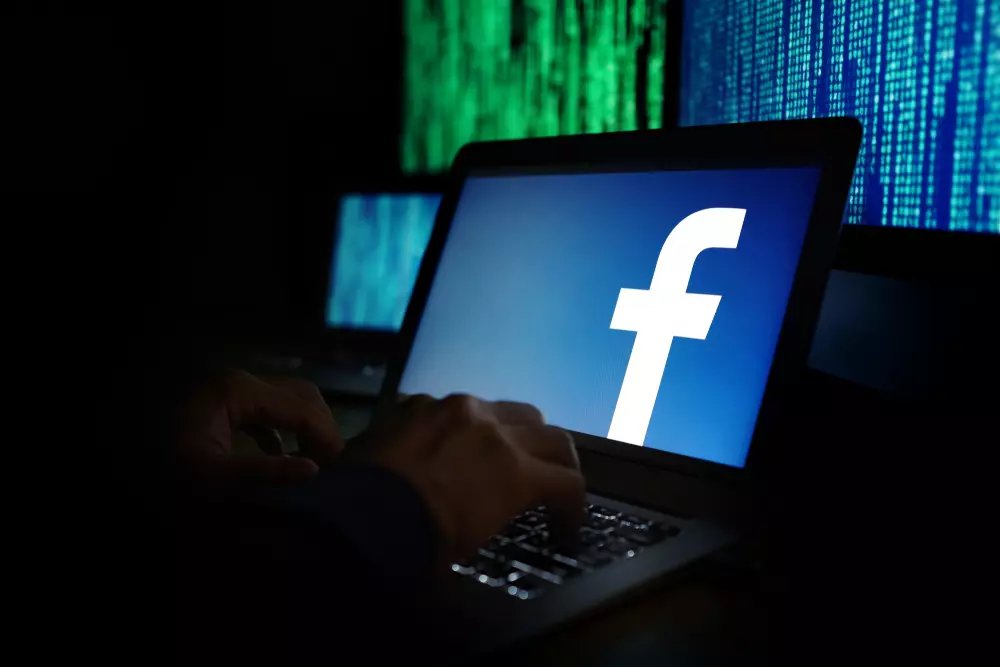 Facebook brīdinās trešo pušu izstrādātājus par koda ievainojamību