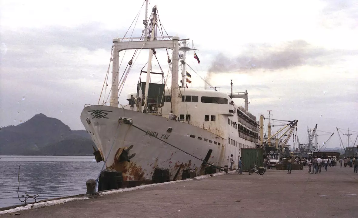 Le navi affondate, decenni dopo, iniziano a rilasciare prodotti petroliferi in mare. Come mai? 43130_2