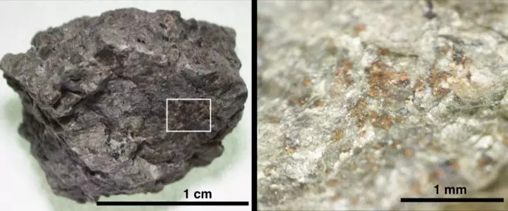 Mamolekyulu azinthu zaka 4 biliyoni azaka zapakati pa Martian meteorites