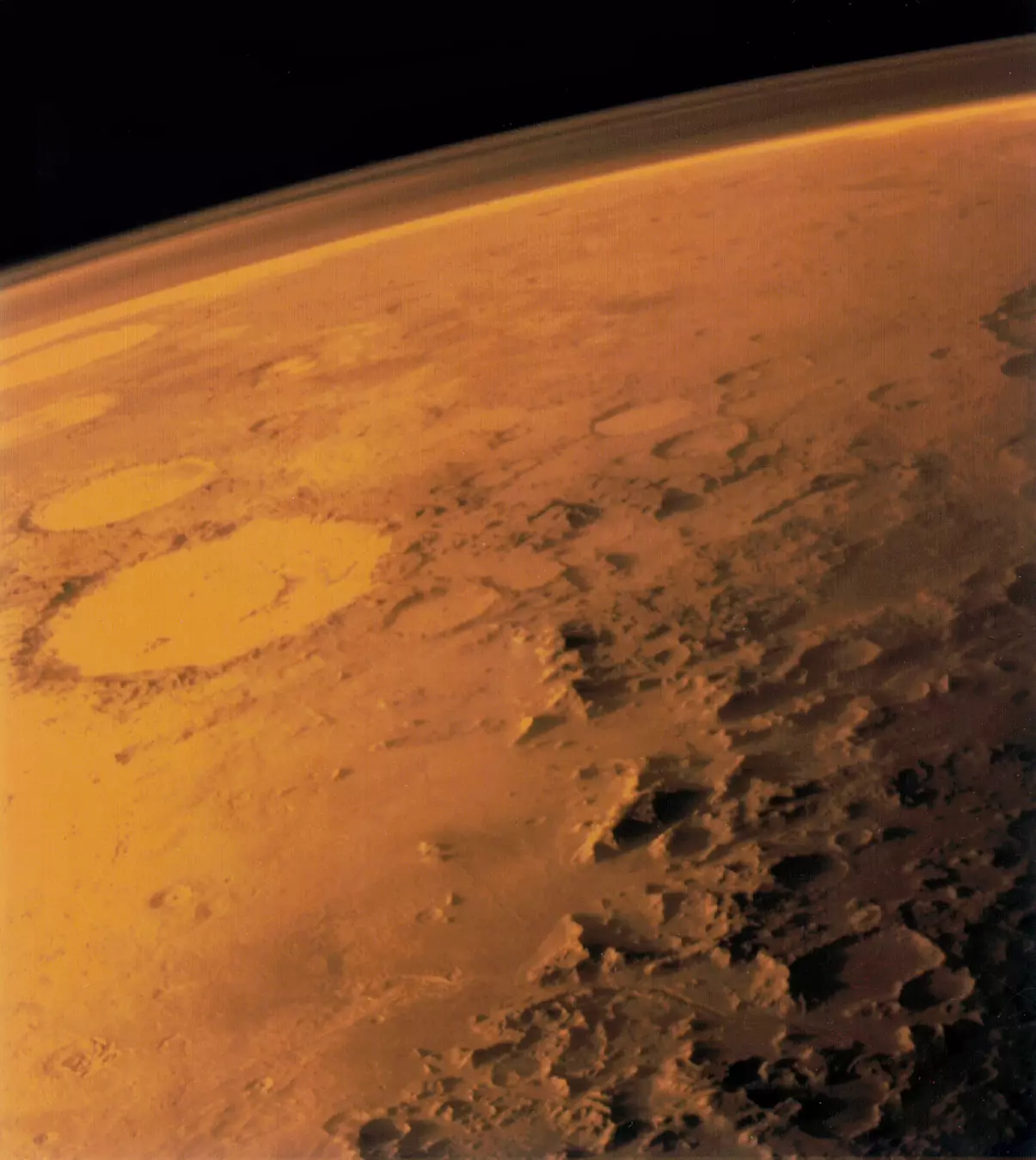 Mars a connu plusieurs périodes glaciaires. Qu'arrive-t-il au climat de la planète?