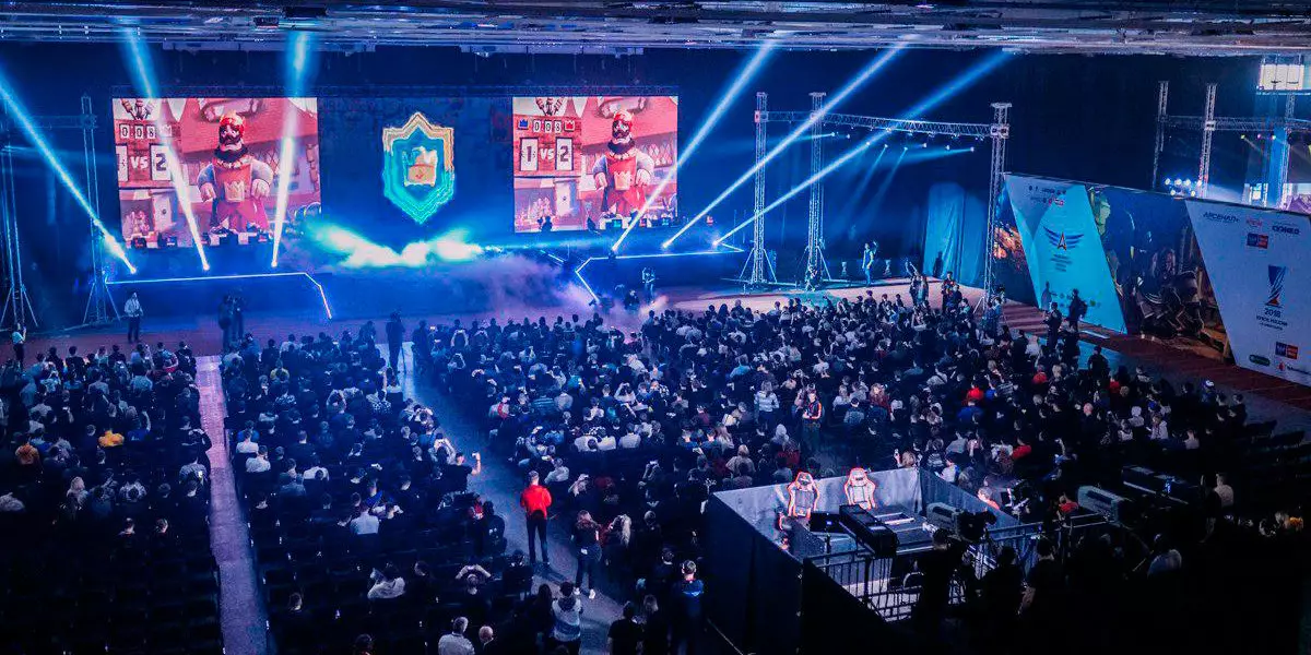 Forbes huet fir d'éischt d'Bewäertung vun den Esports presentéiert