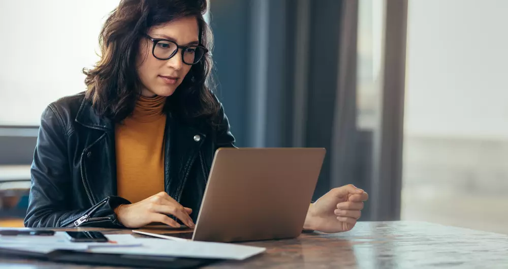 Ongeféier 40% vun de russesche Jobsicher sichen no sozialen Netzwierker