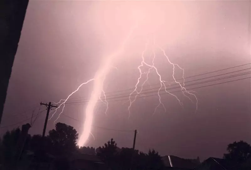 最強閃電的秘密：超級閃電是如何產生的，為什麼科學家們仍然不知道它們發生的原因 45434_3