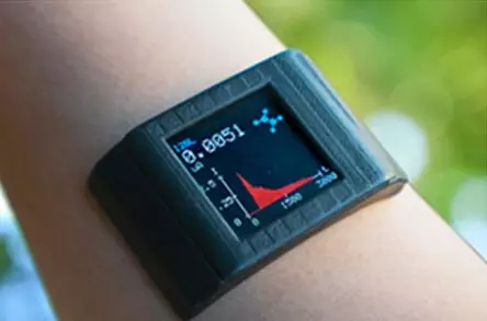 Gli smartwatch ora possono essere incollati al corpo e ti studieranno dall'interno 46319_1