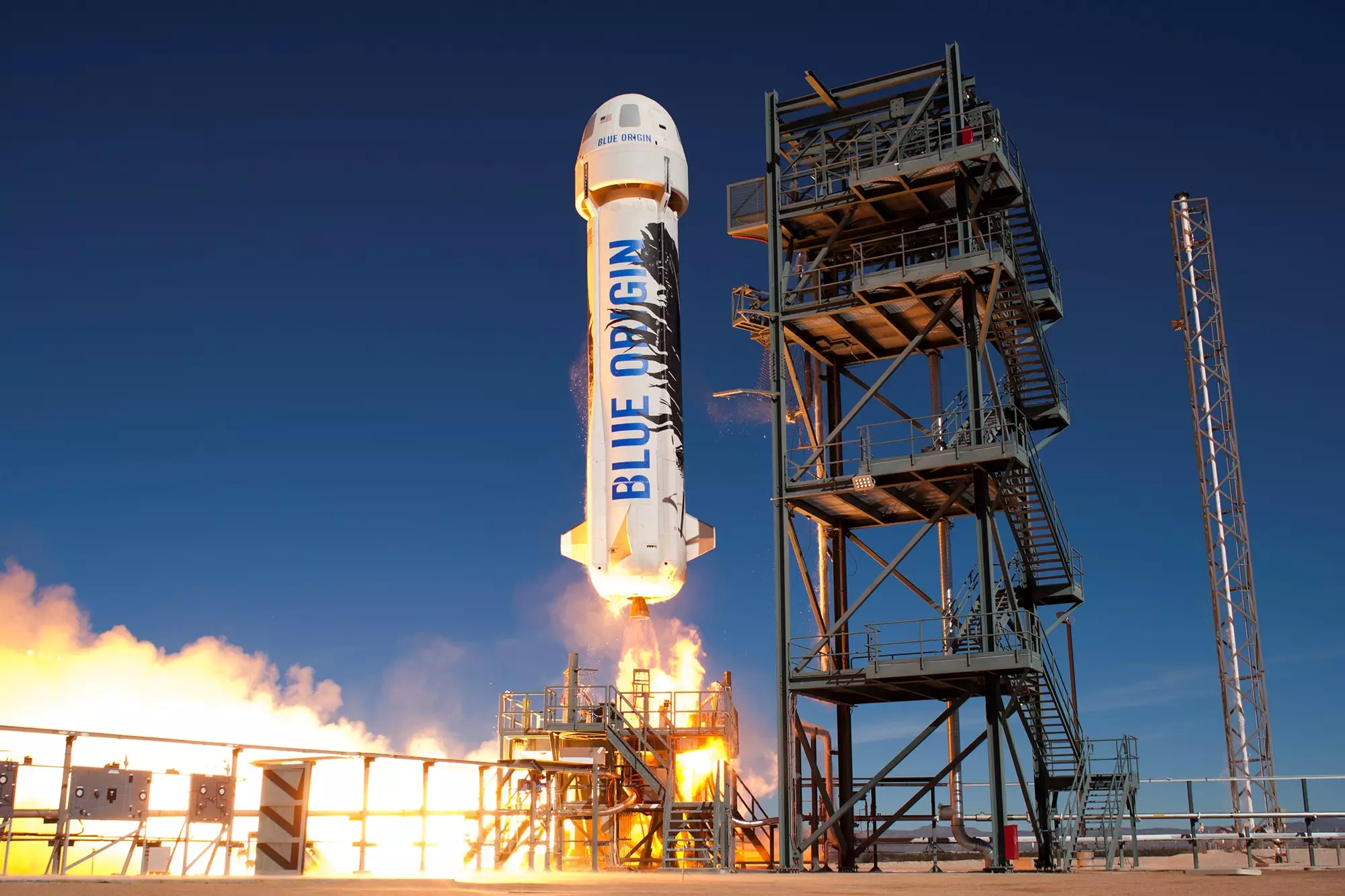 Blue Origin flitt 18 Joer al an 82 Joer al Astronauten 46717_1