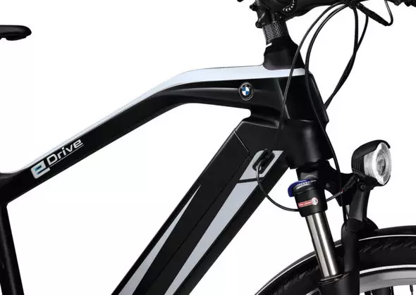 BMW va presentar una bicicleta elèctrica híbrida 64463_2