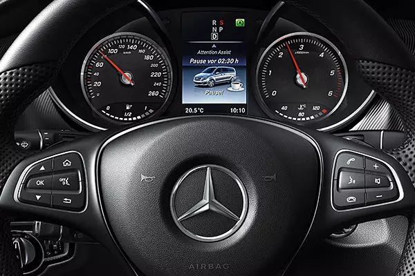 11 smarta funktioner i nya Mercedes E-klass 71584_9